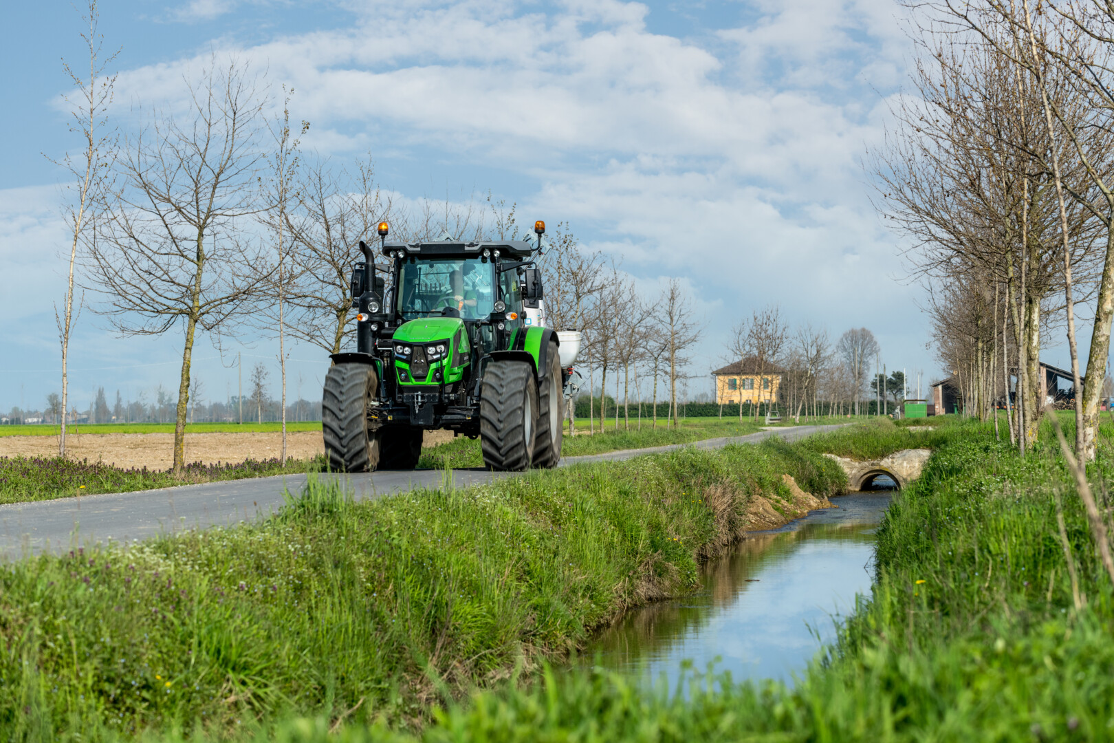 Neue Serie 5 Keyline von Deutz-Fahr - Blick ins Land