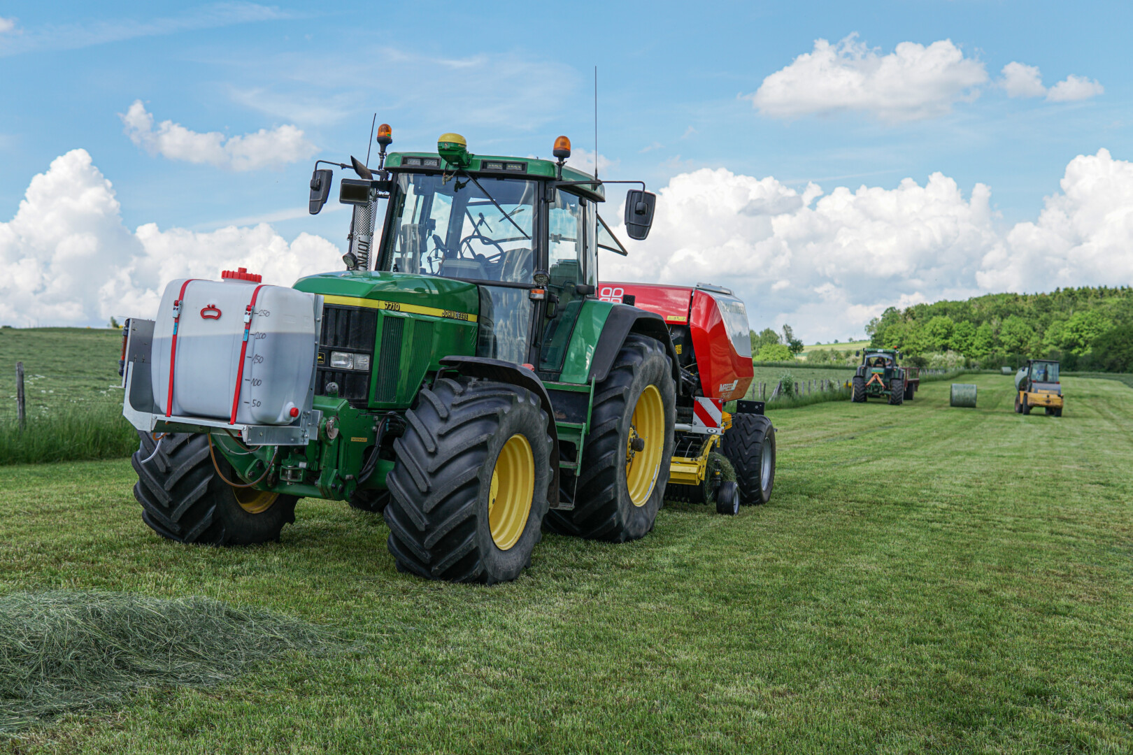 Raufutter gelingt besser mit EMIKO - Blick ins Land